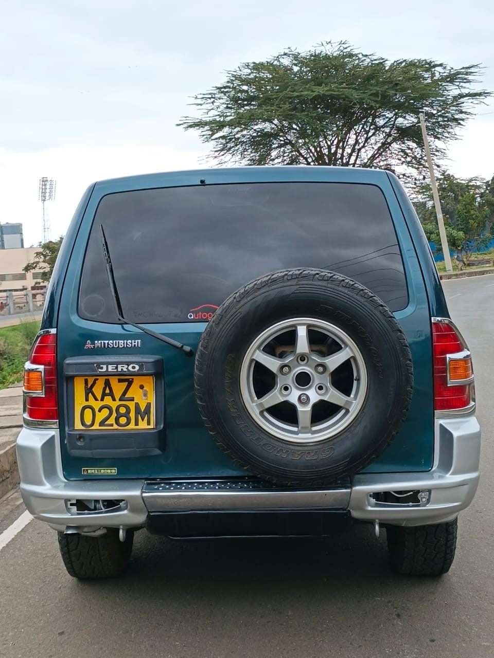 Mitsubishi pajero GDI – Terava Motors