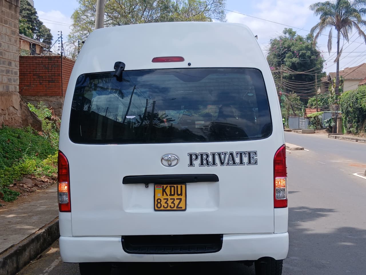 Toyota HIACE 9L – Terava Motors