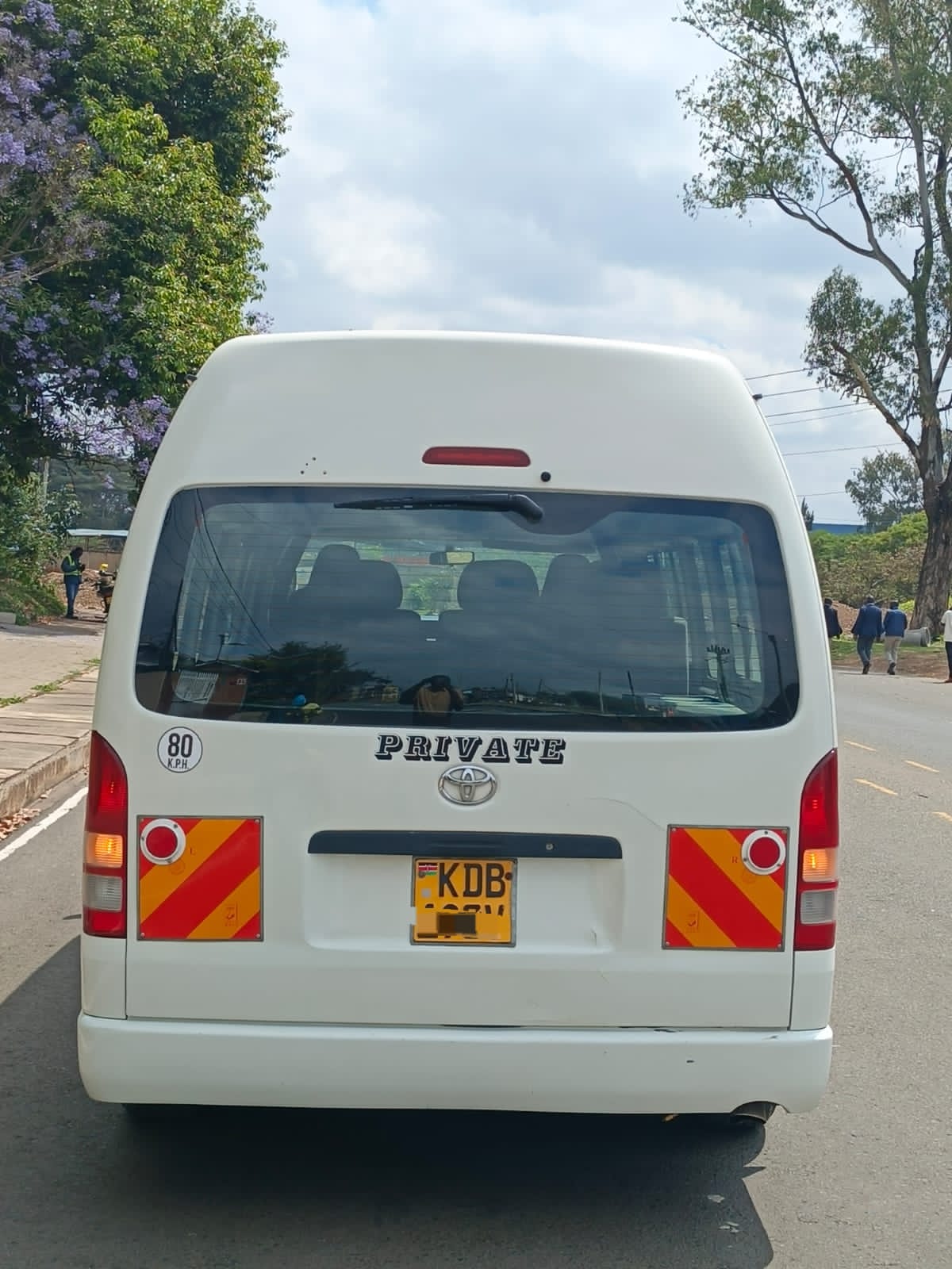 Toyota hiace 9l - Terava Motors