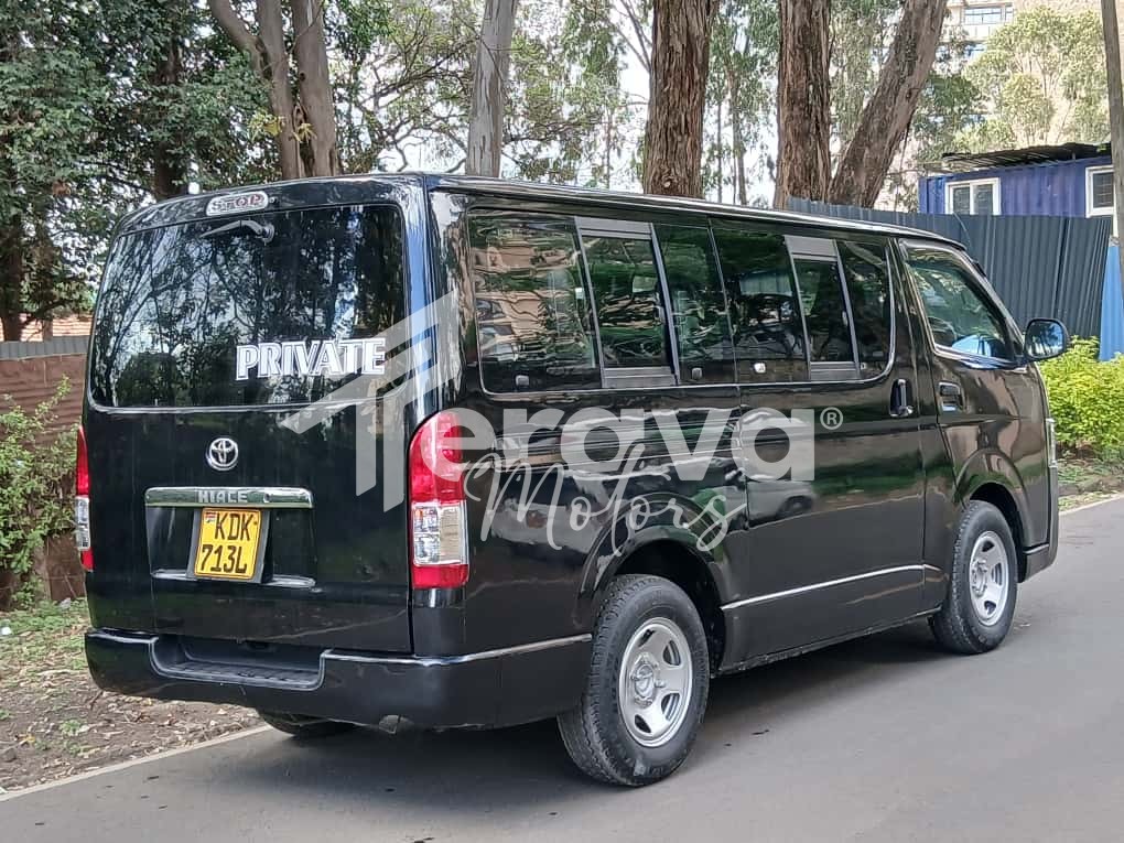 TOYOTA HIACE 7L – Terava Motors